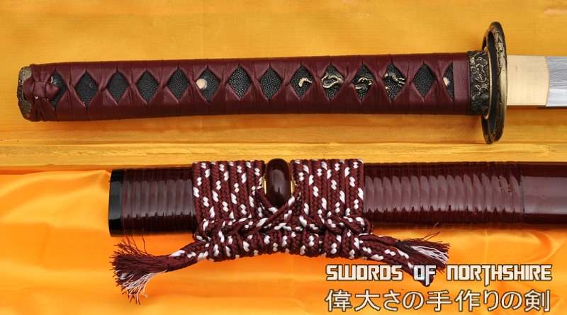 Hand Forged Folded Damascus Steel Blade Maroon Musashi Samurai Sword Katana