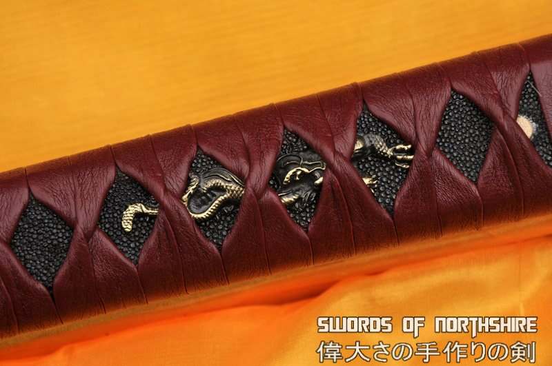 Hand Forged Folded Damascus Steel Blade Maroon Musashi Samurai Sword Katana