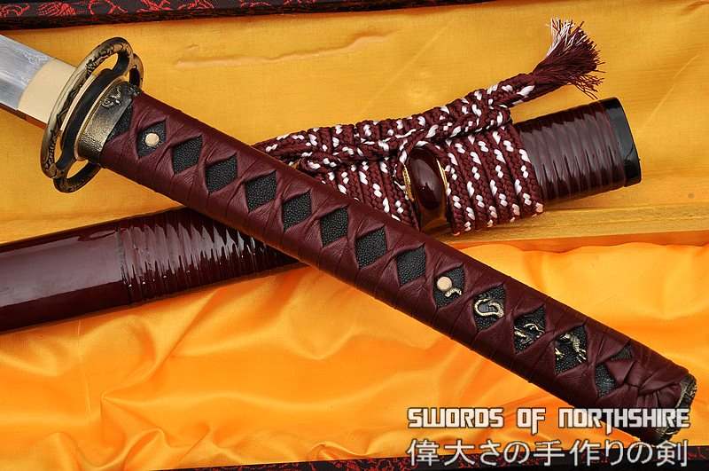 Hand Forged Folded Damascus Steel Blade Maroon Musashi Samurai Sword Katana