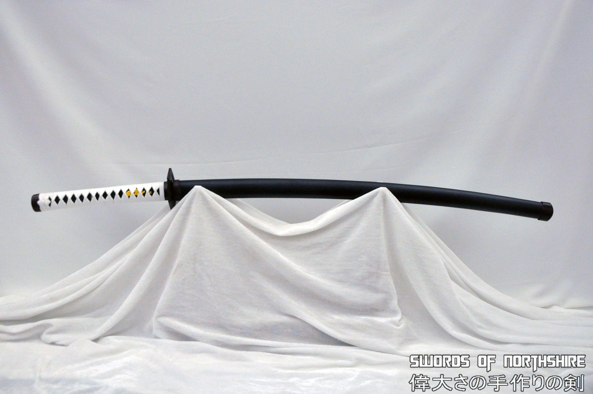 Giyu Sword: Nichirin Katana