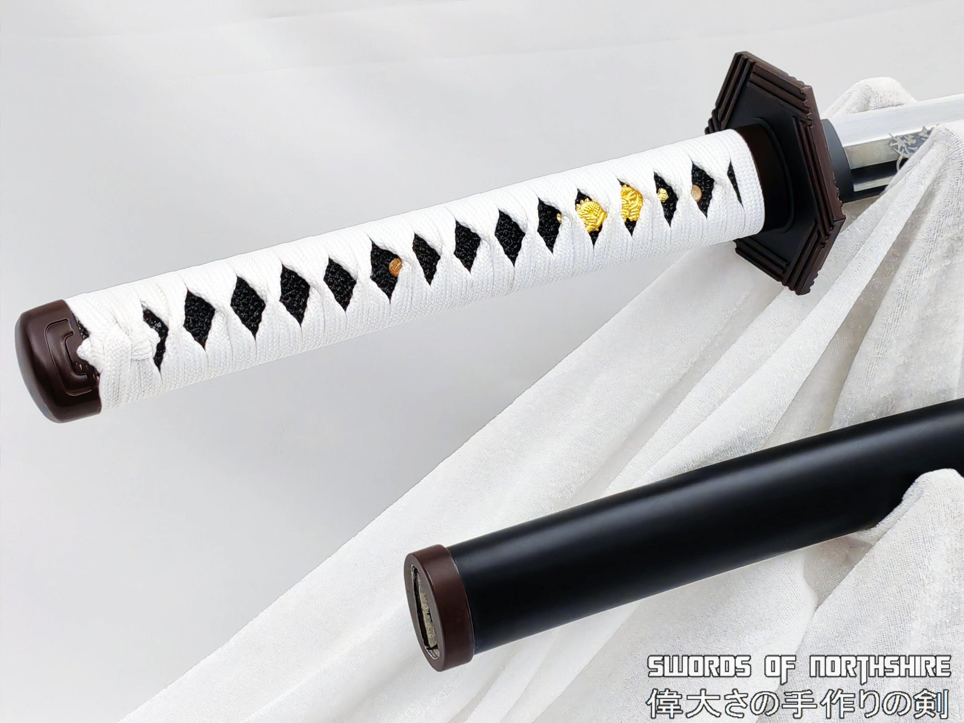 Giyu Sword: Nichirin Katana