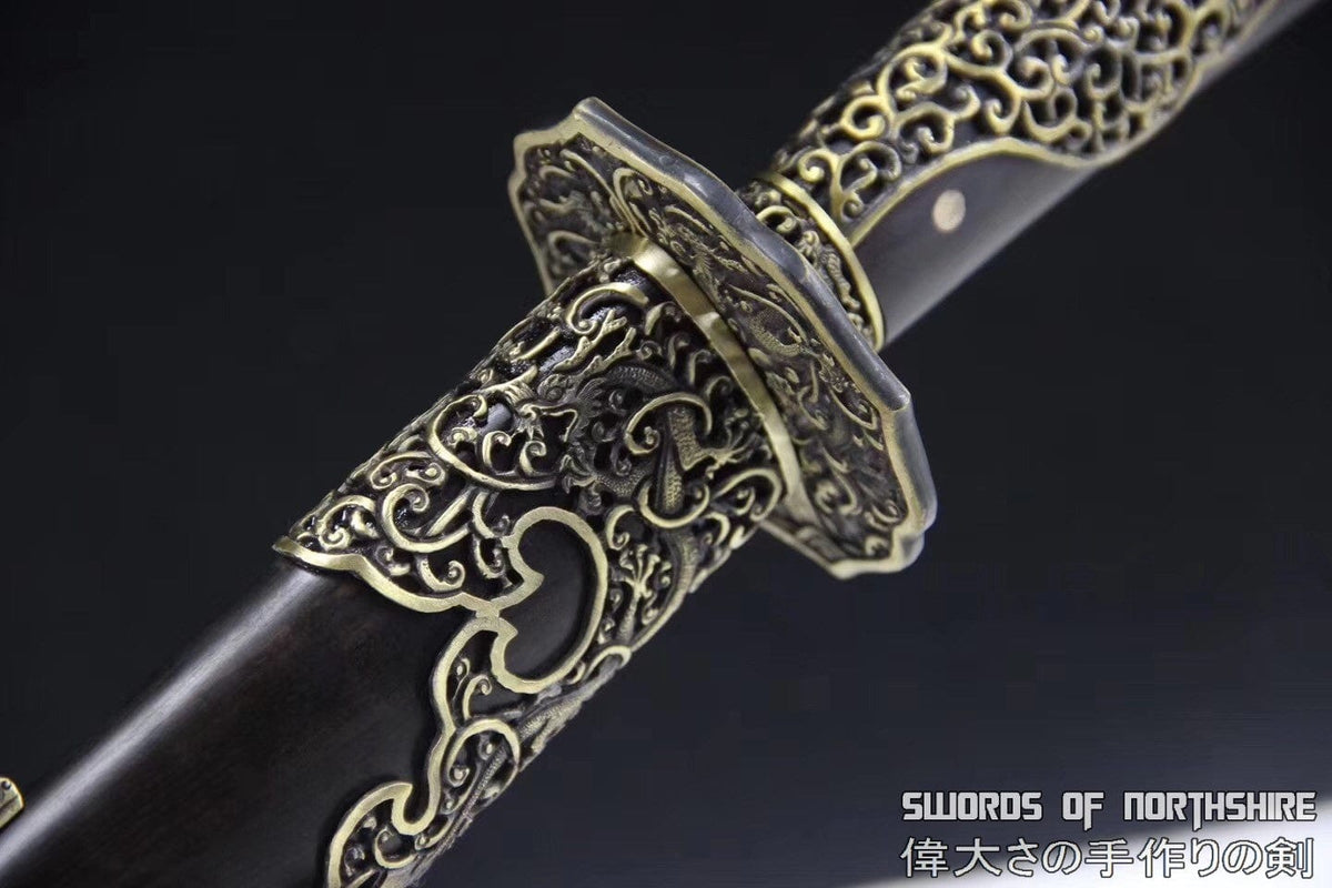 Enchanted Dragon Dao Folded High Carbon Damascus Steel 8,192 Layer ...