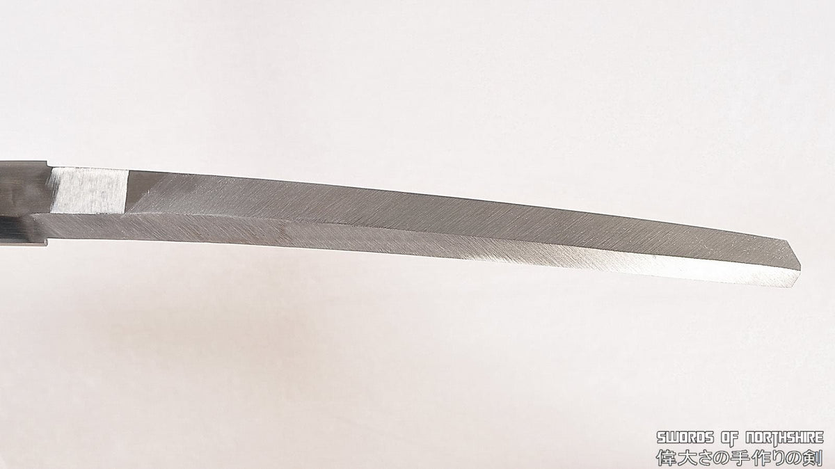 O-Kissaki Deep Sori Shinogi-Zukuri Handmade Clay Tempered 1095 Steel ...